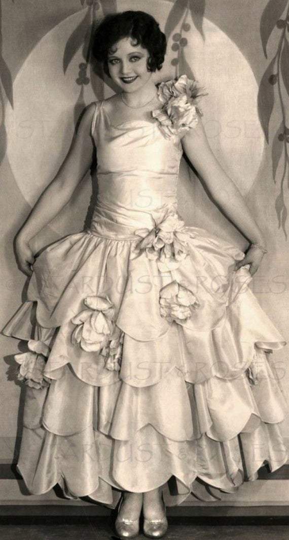A guide to 1900s fashion: Edwardian costume - Vintage Fashions